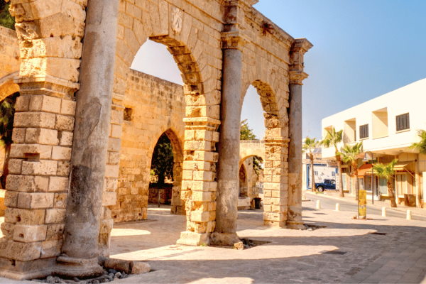 Customer support jobs abroad | Anywork Anywhere